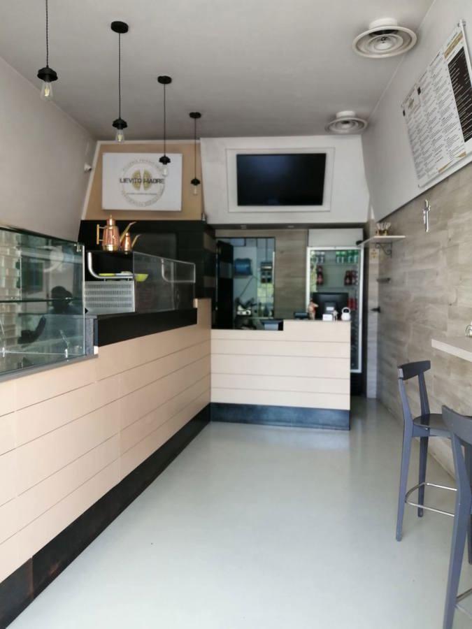 Esercizio commerciale in vendita a Pagani