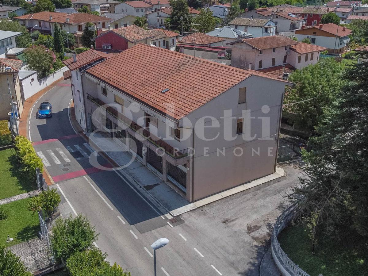 Palazzo in vendita a Cordenons