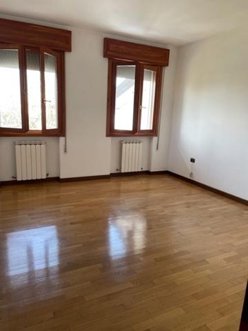 Ufficio in vendita a Adria