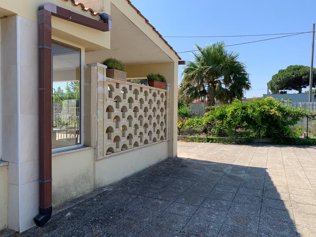 Villa in vendita a Brindisi