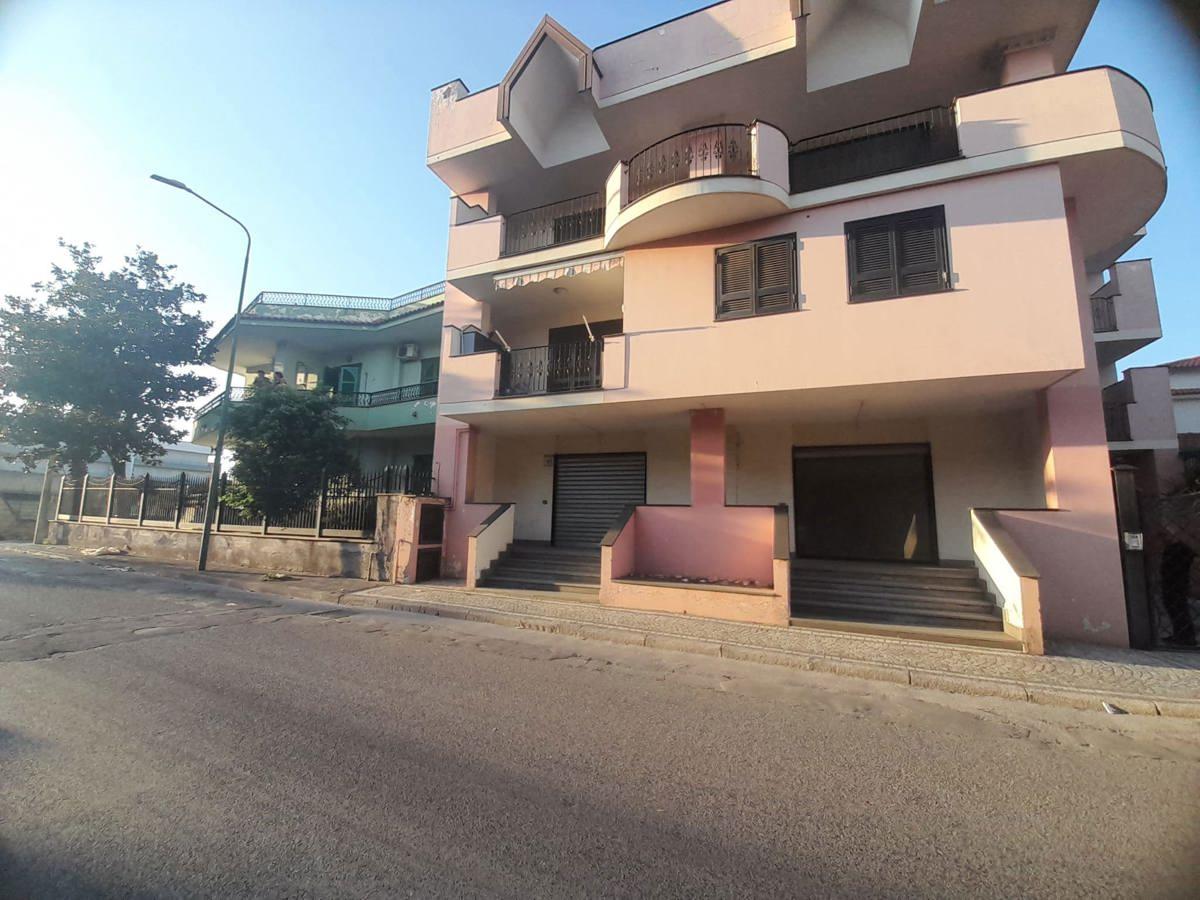 Magazzino in affitto a Caivano