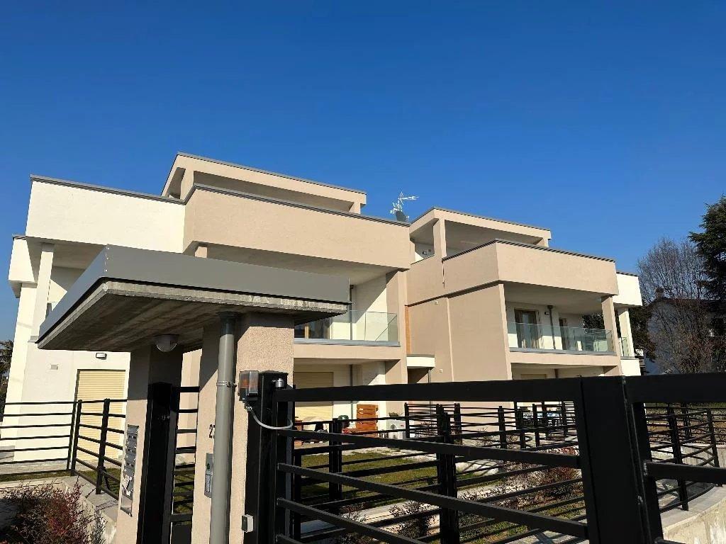 Attico in vendita a Pozzo D'Adda