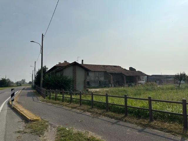 Cascina in vendita a Cassano D'Adda