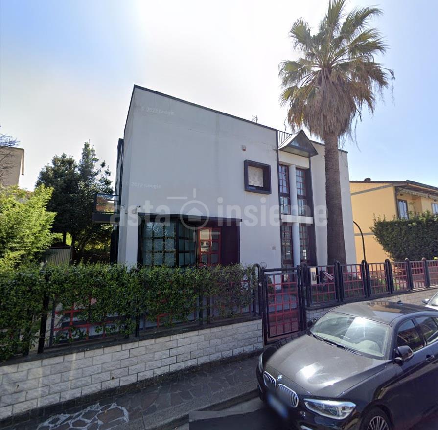 Villa in vendita a Campi Bisenzio