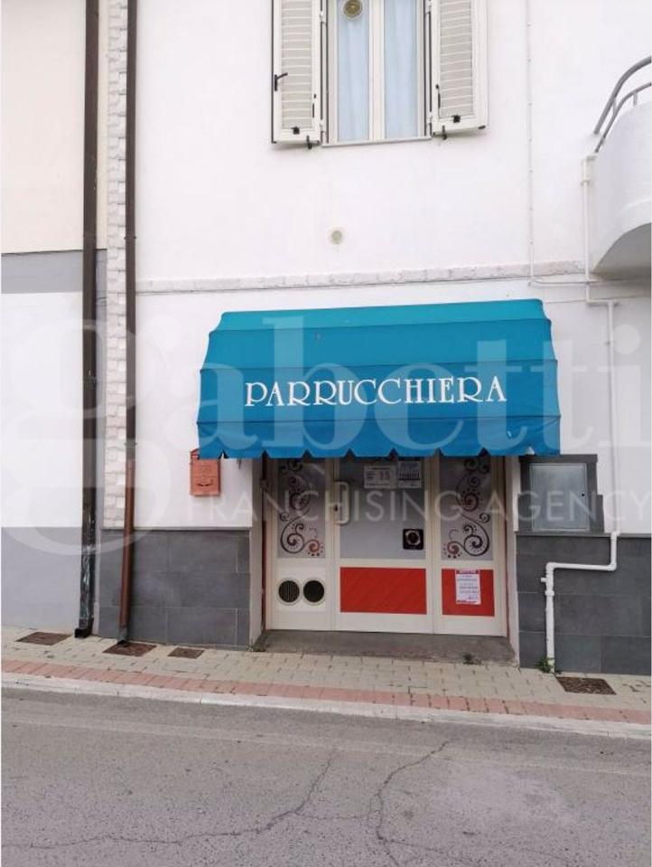 Negozio in affitto a Gavorrano