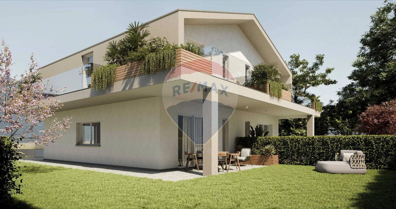 Villa in vendita a Cermenate
