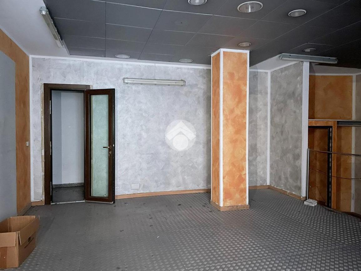 Negozio in affitto a Torino