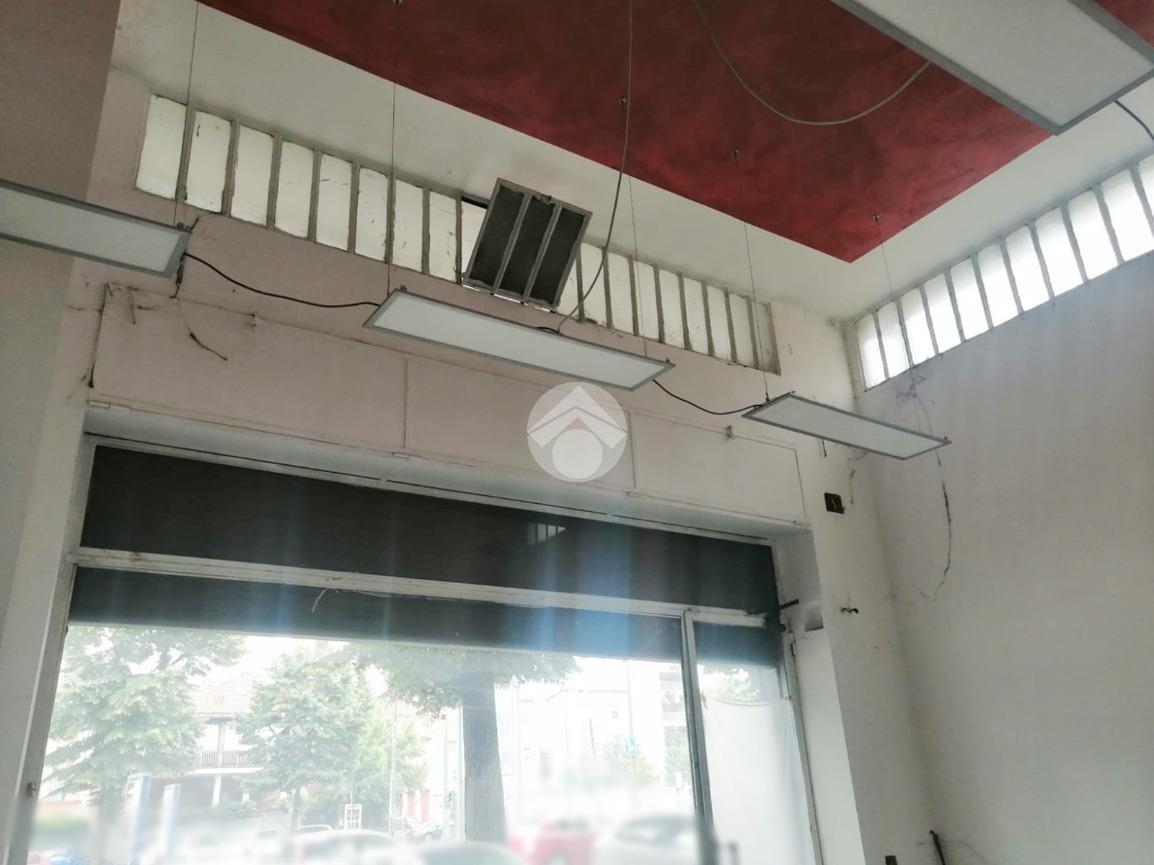 Negozio in affitto a Torino