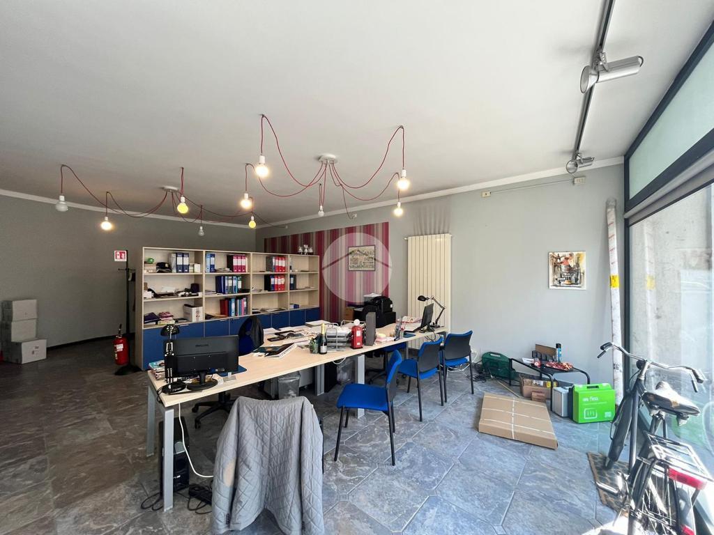 Ufficio in affitto a Volpiano