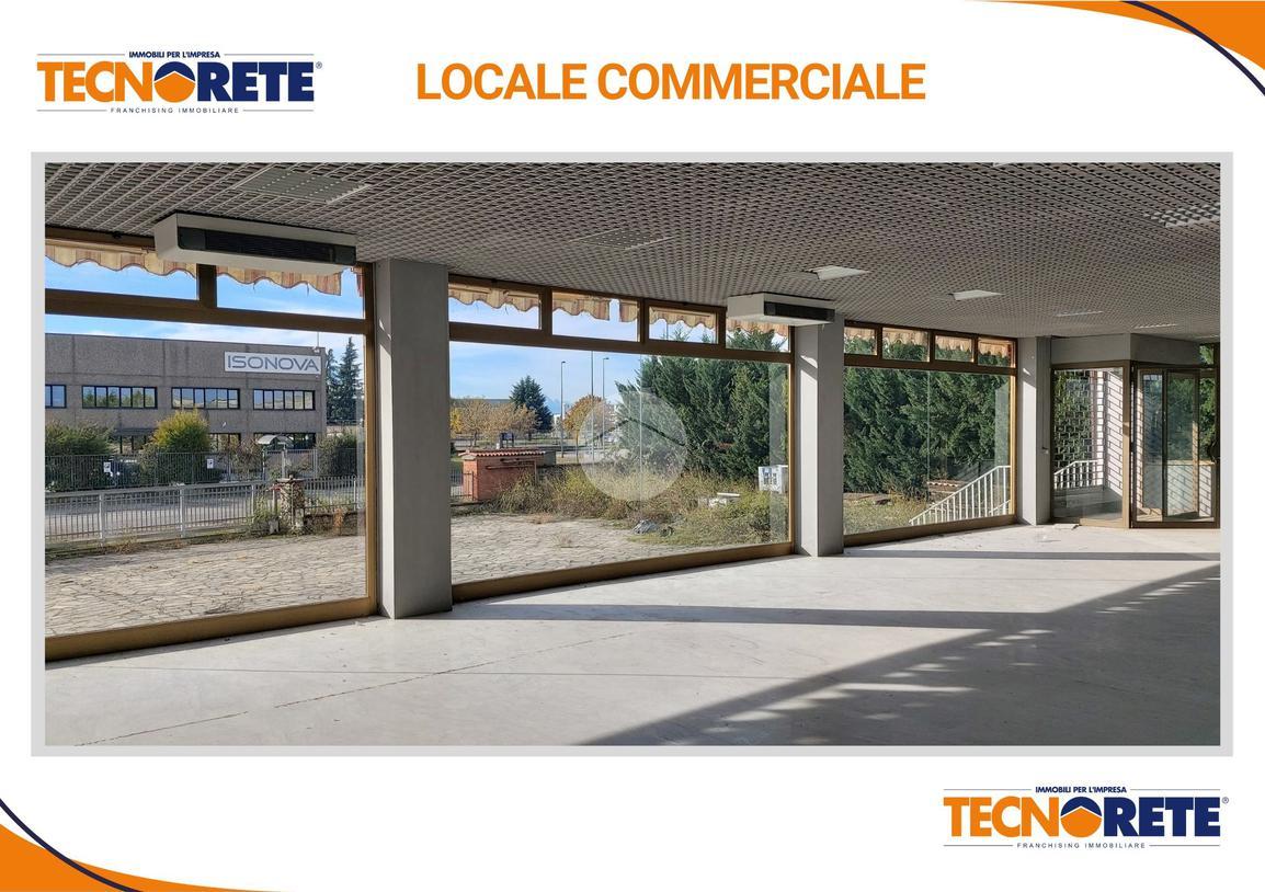 Negozio in affitto a Volpiano