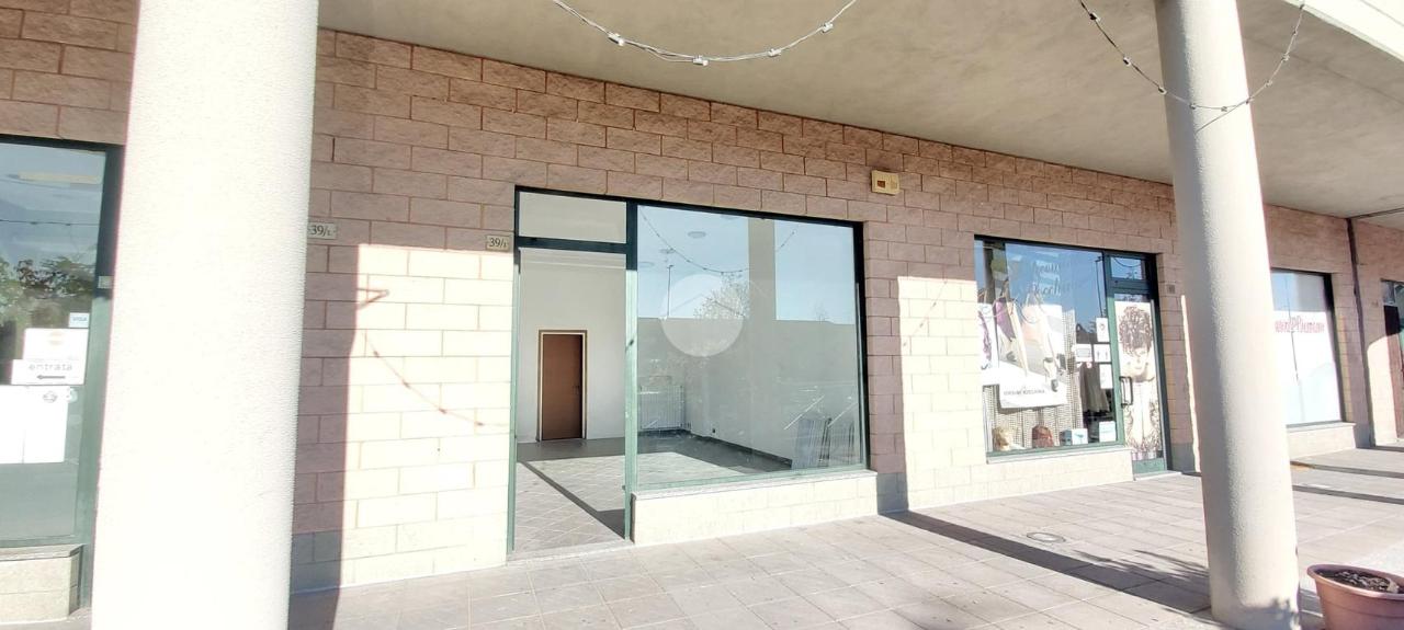 Negozio in affitto a Settimo Torinese