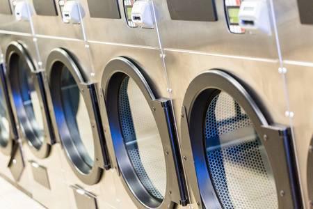 Esercizio commerciale in vendita a Rivalta Di Torino