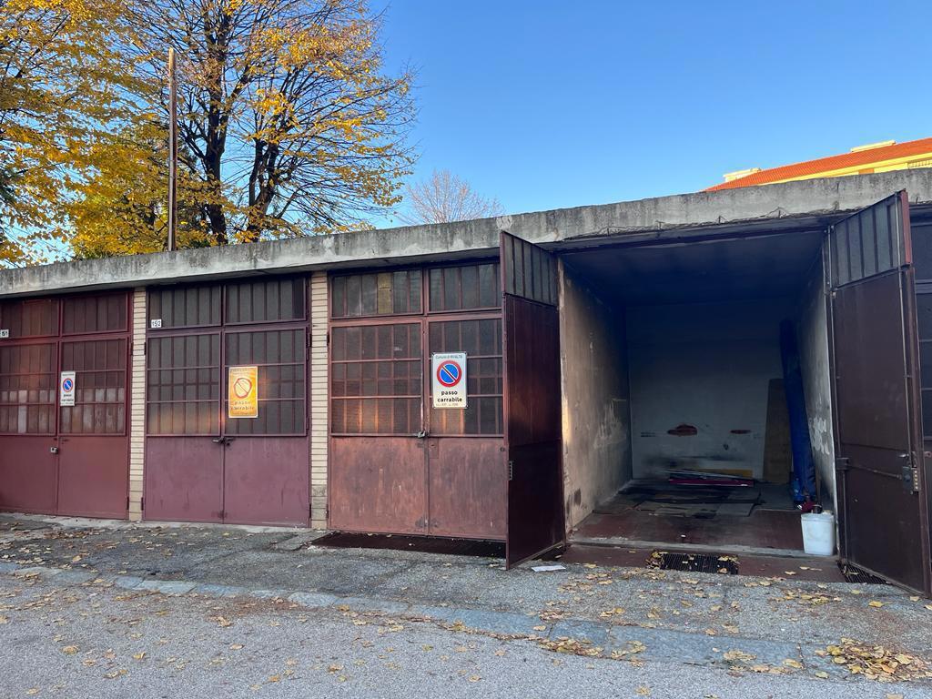 Box in vendita a Rivalta Di Torino