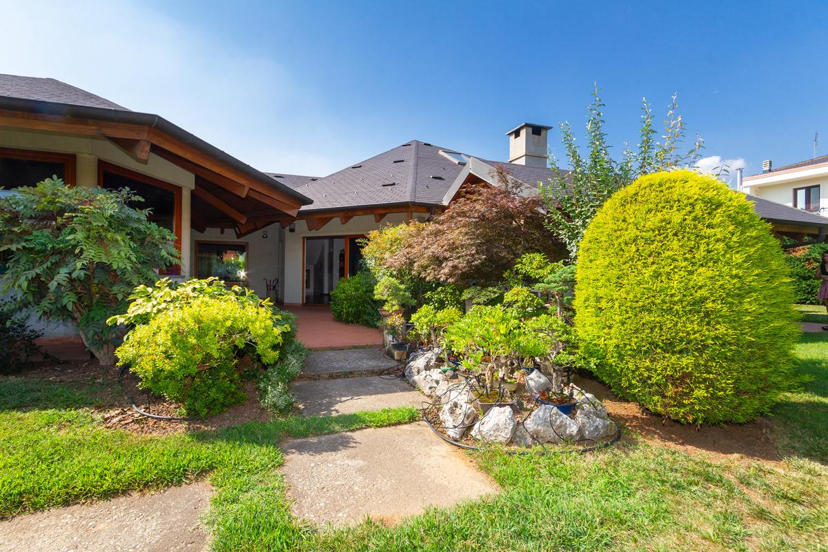 Villa in vendita a Bruino