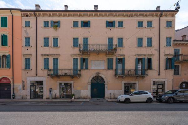 Appartamento in vendita a Verona