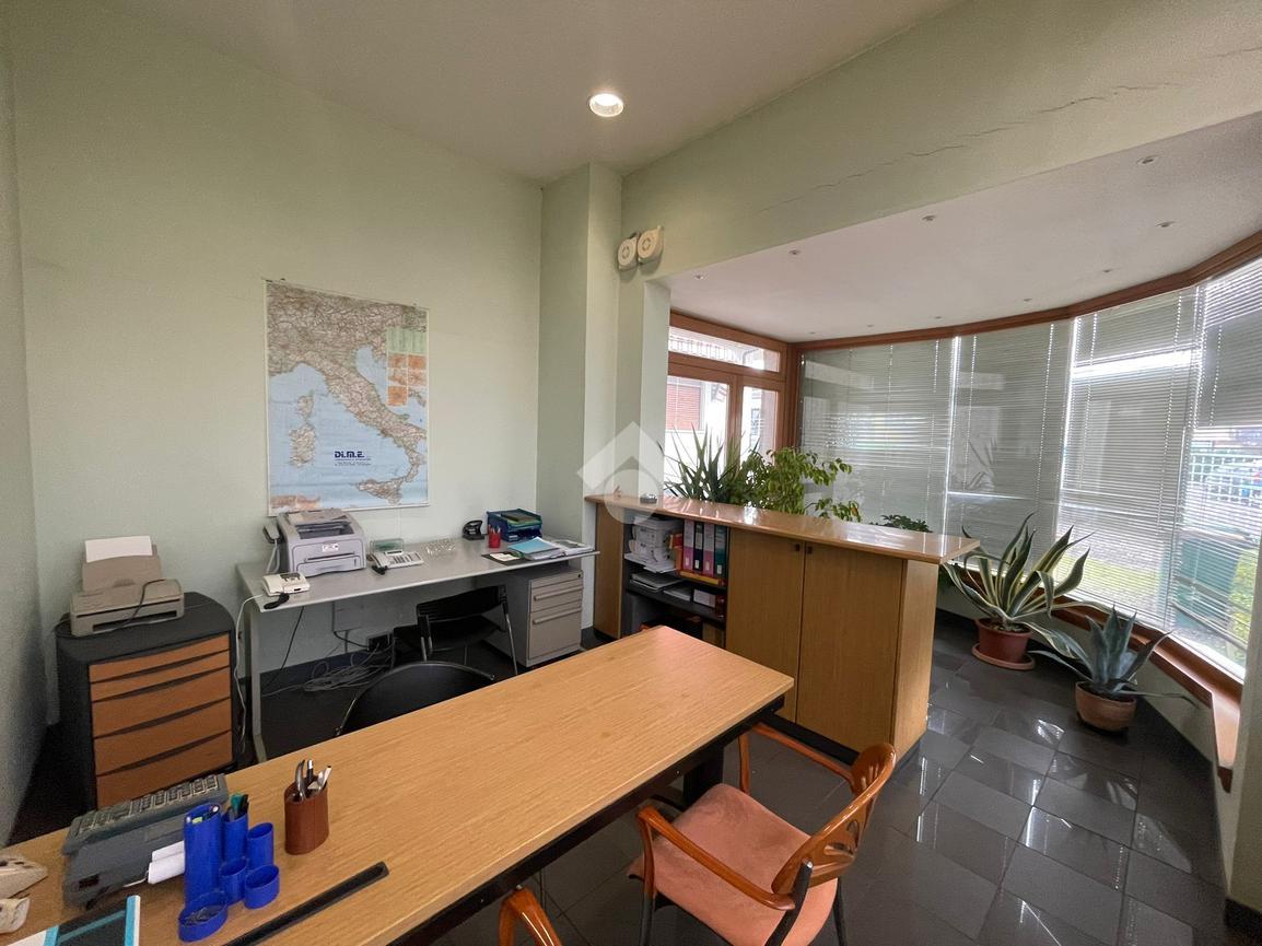 Ufficio in affitto a Bra