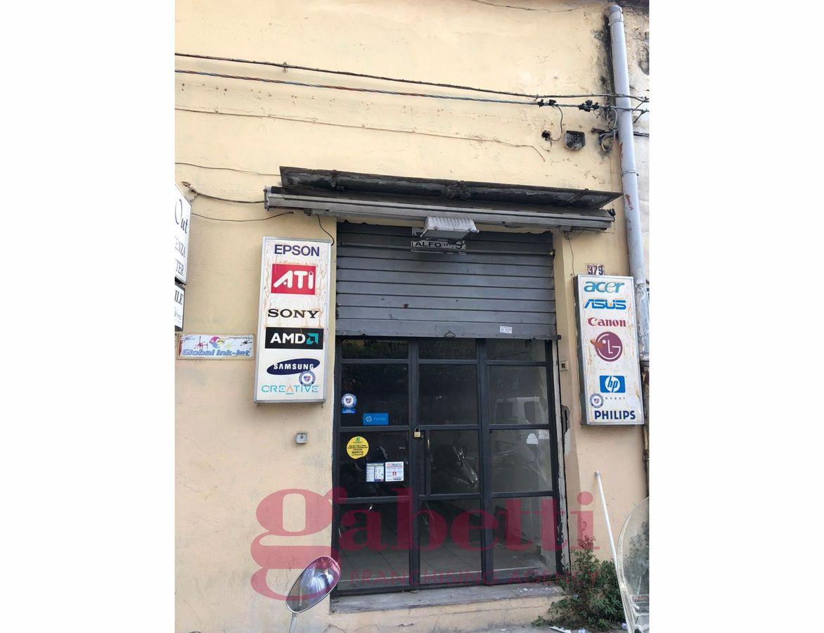 Negozio in affitto a Torre Annunziata