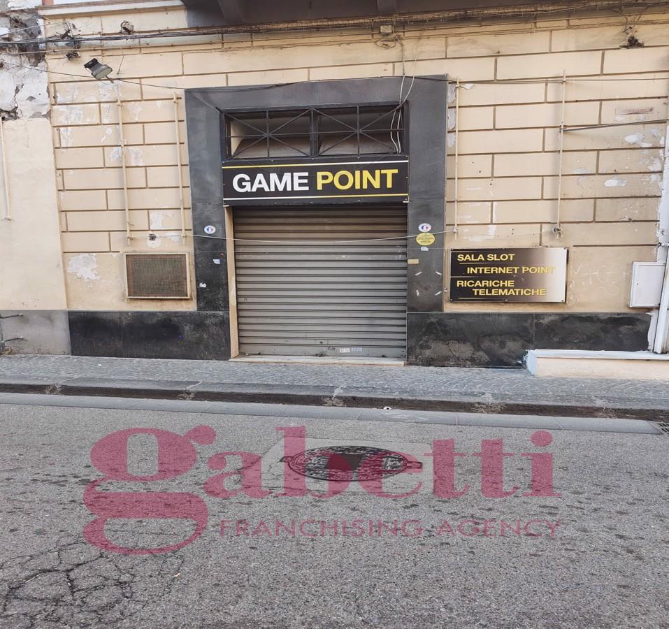 Negozio in affitto a Torre Annunziata