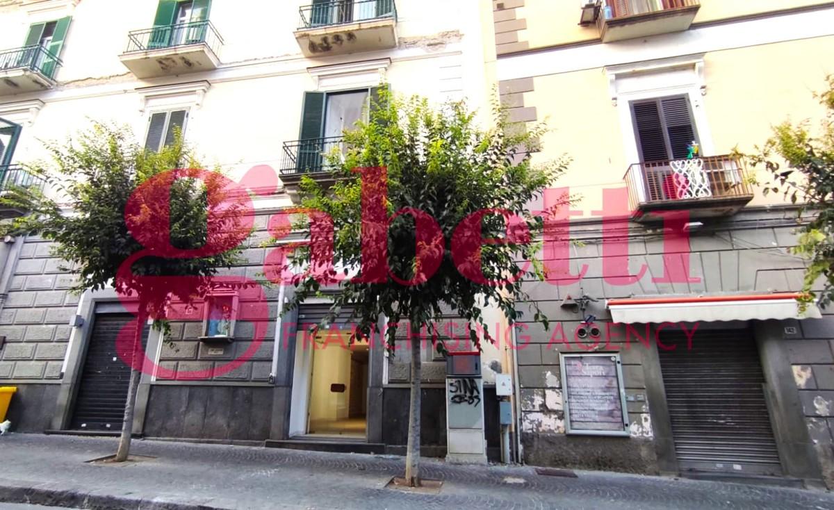 Negozio in affitto a Torre Annunziata