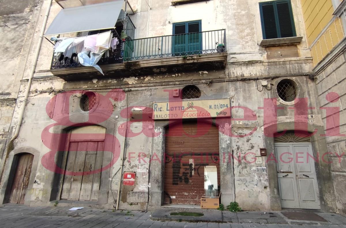 Appartamento in vendita a Torre Annunziata