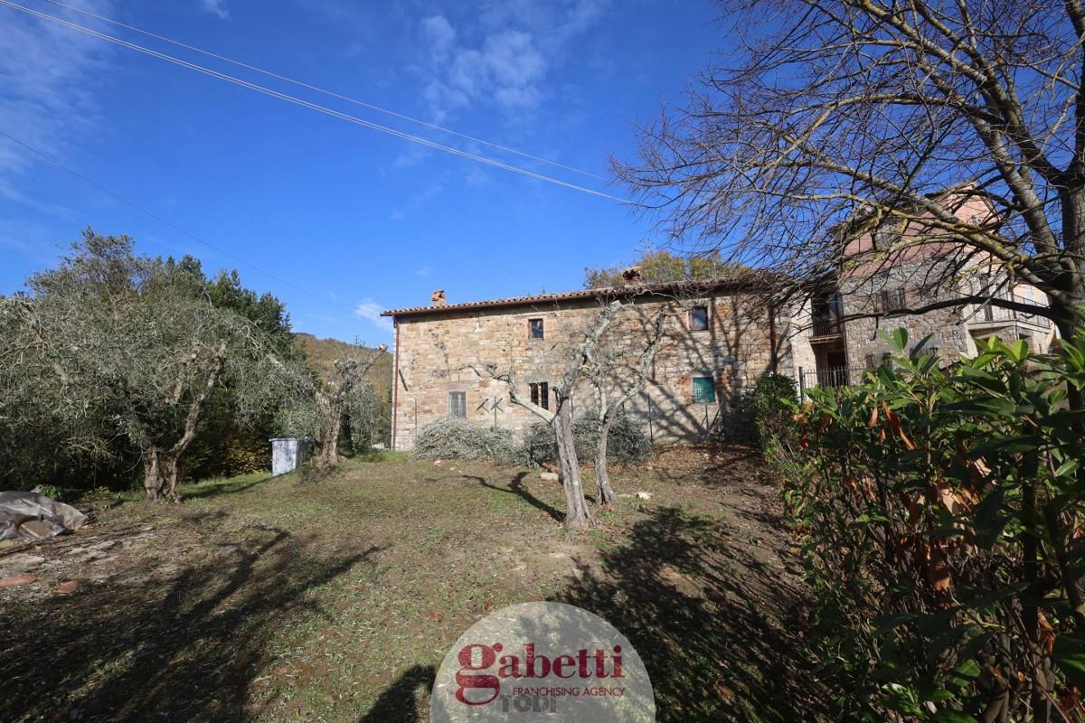 Rustico in vendita a Todi