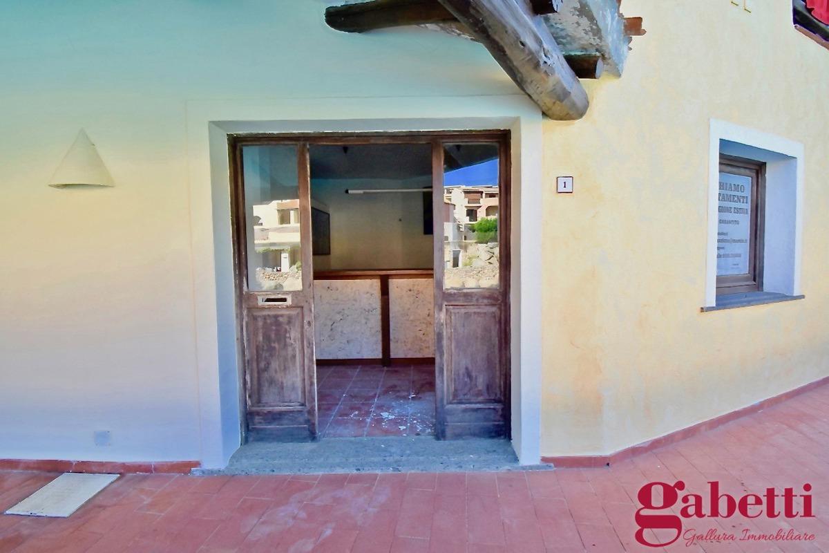 Ufficio in vendita a Santa Teresa Gallura