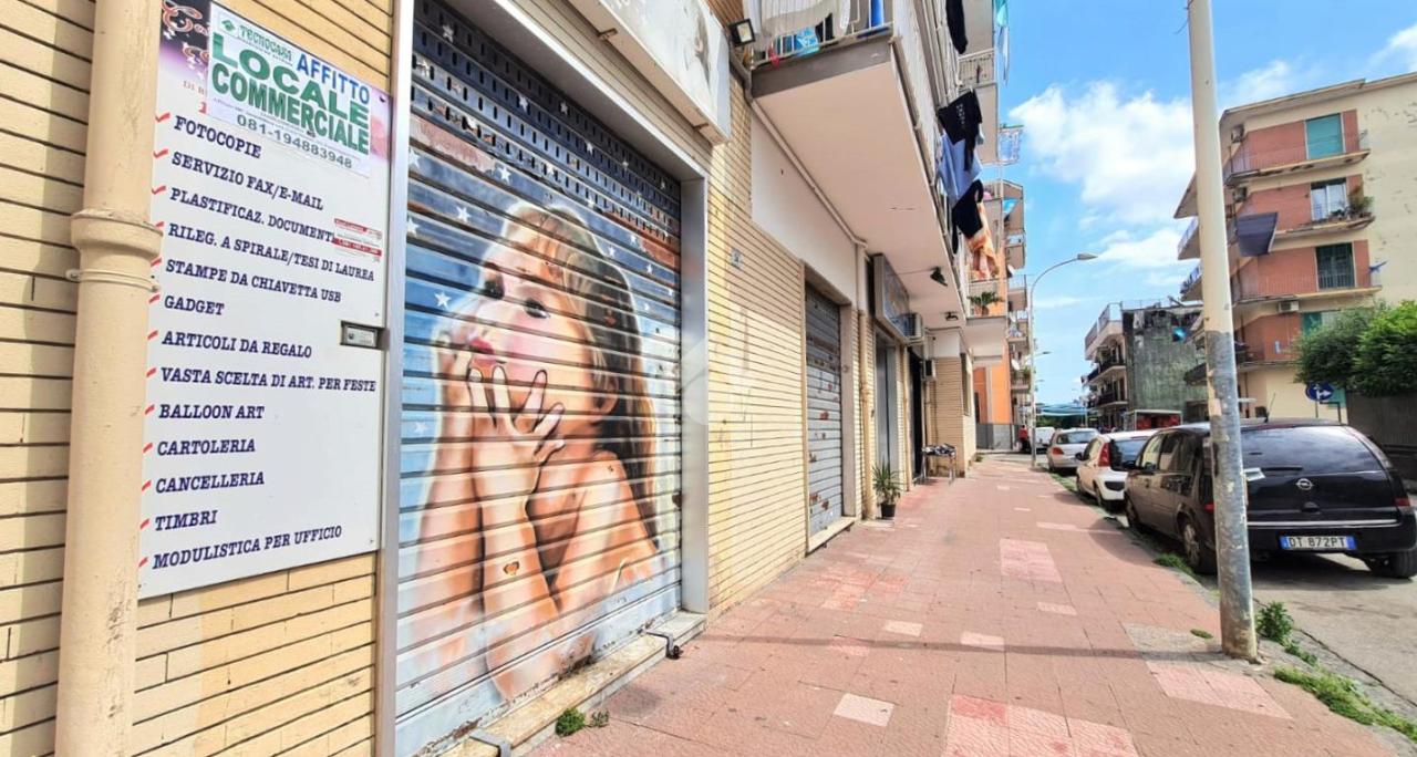 Negozio in affitto a Frattamaggiore
