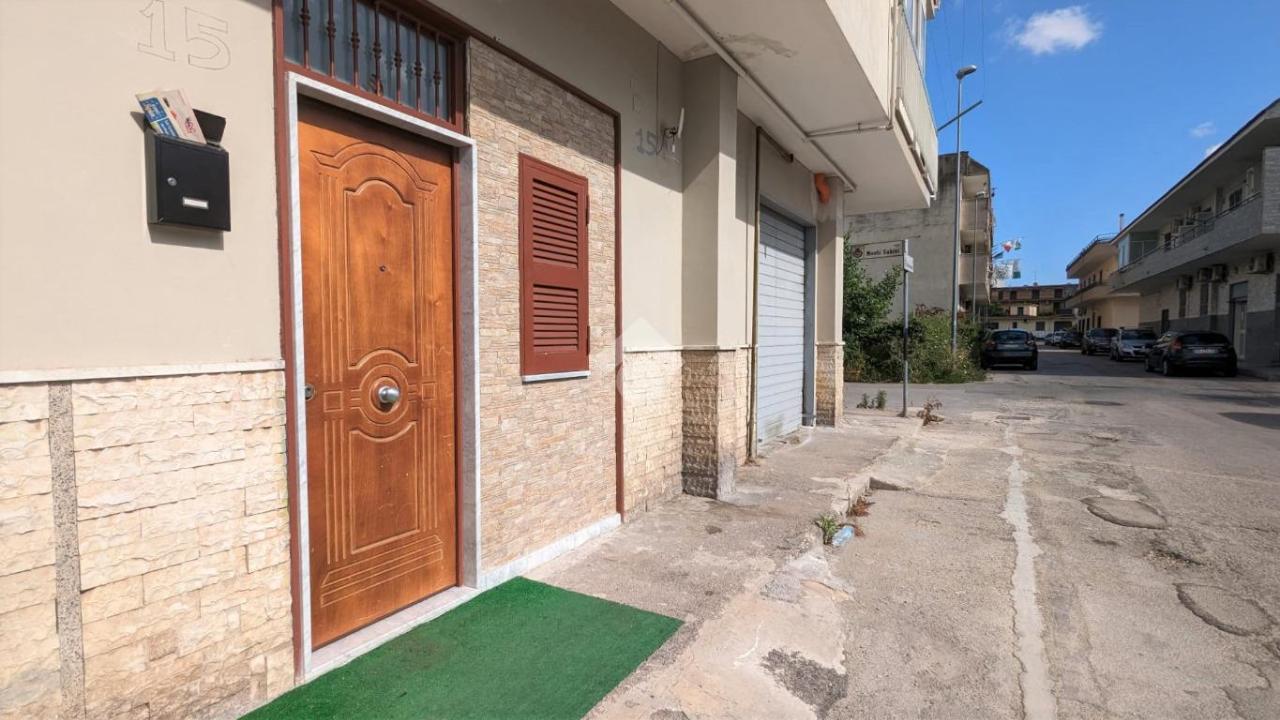 Negozio in vendita a Casoria