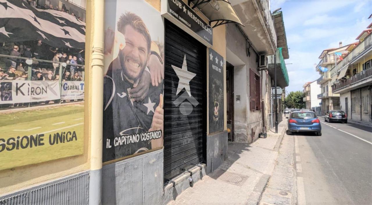 Negozio in vendita a Frattamaggiore