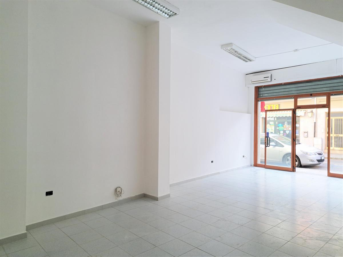 Negozio in affitto a Sanluri