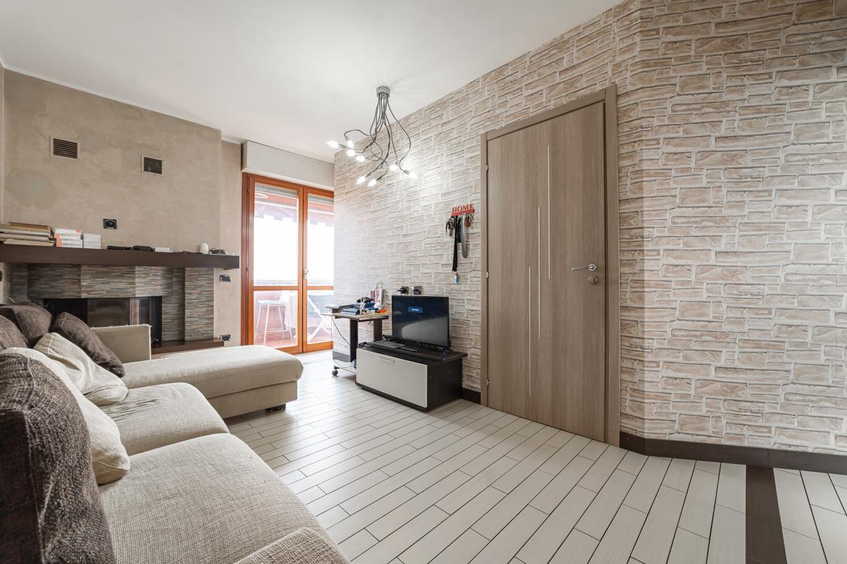 Appartamento in vendita a Rozzano