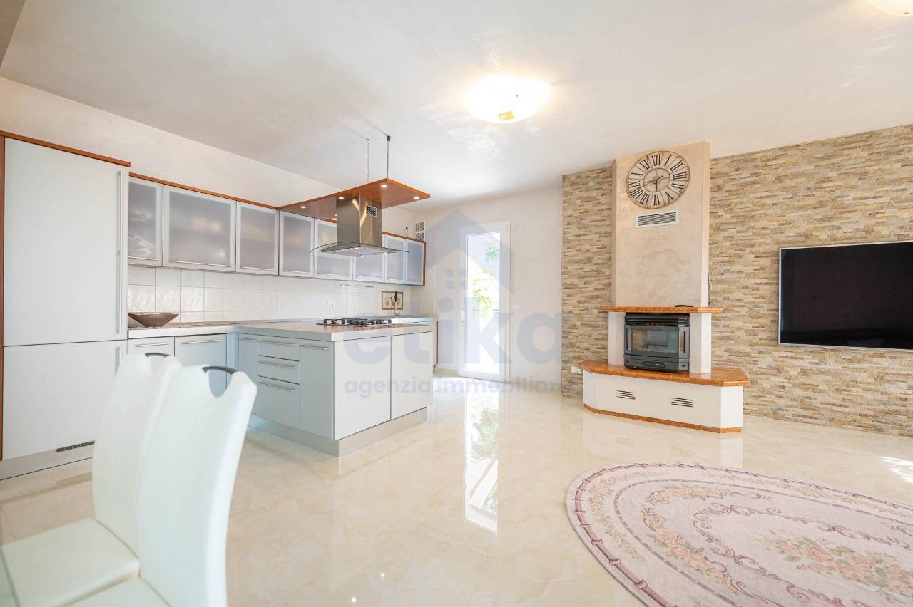 Villa in vendita a Ponzano Veneto