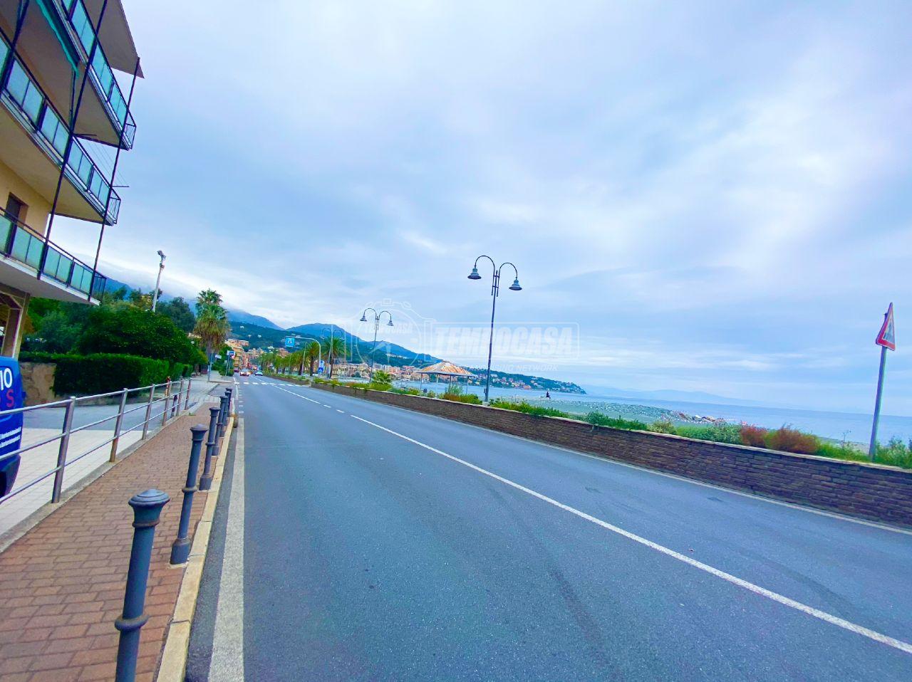 Appartamento in vendita a Cogoleto