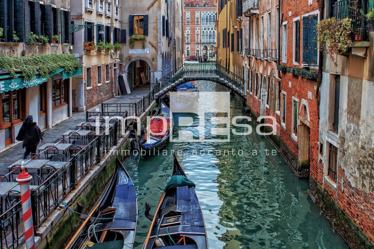 Esercizio commerciale in vendita a Venezia