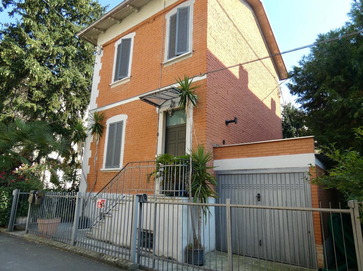 Casa indipendente in vendita a Parma
