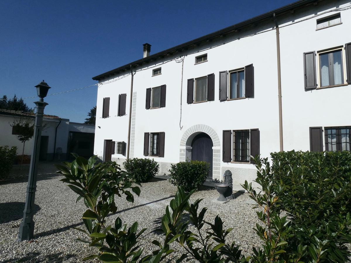 Casa indipendente in vendita a Sorbolo Mezzani