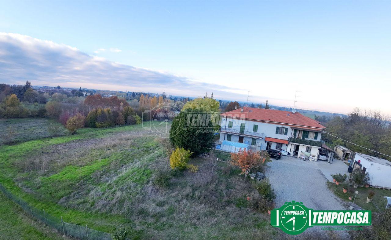 Casa indipendente in vendita a Valenza