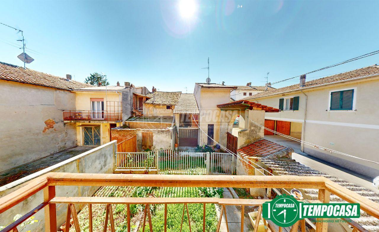 Casa indipendente in vendita a Rivarone