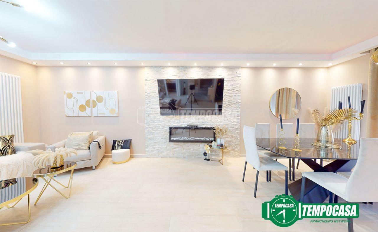 Villa a schiera in vendita a Valenza