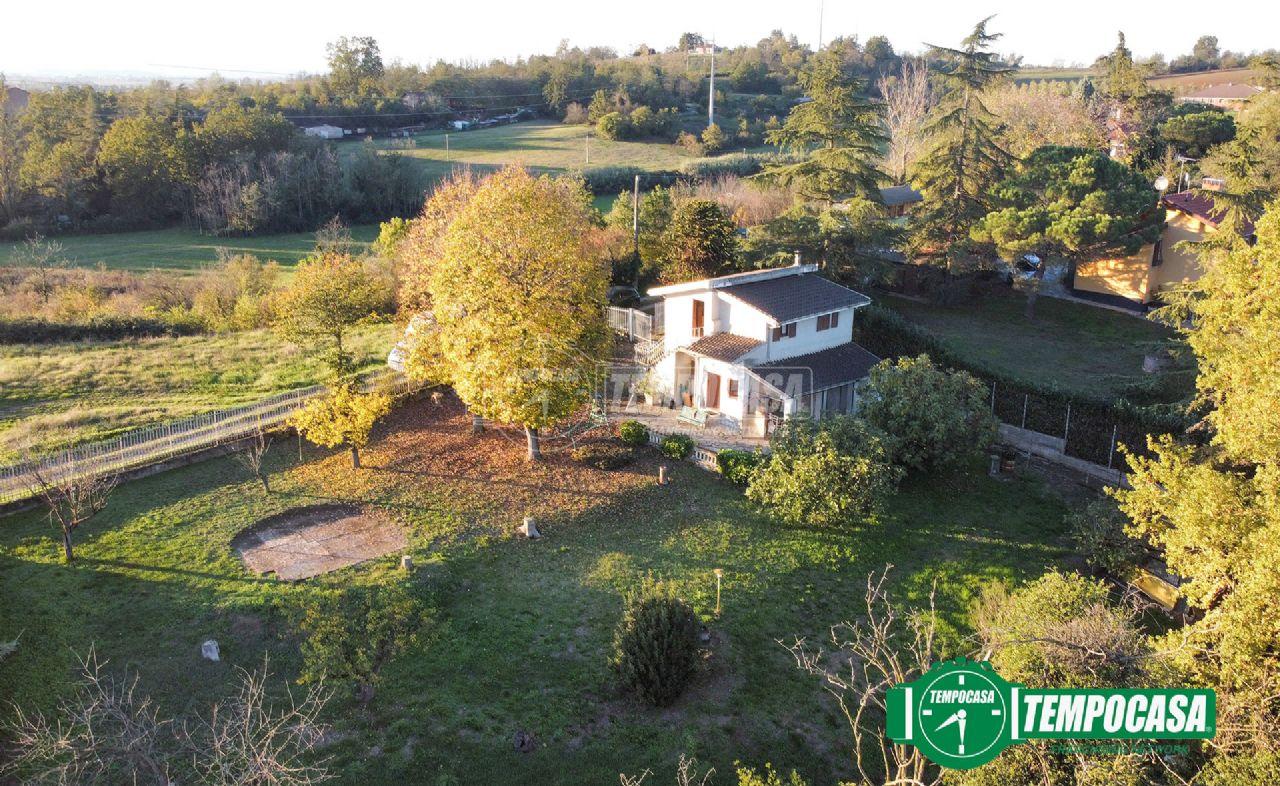 Casa indipendente in vendita a Valenza