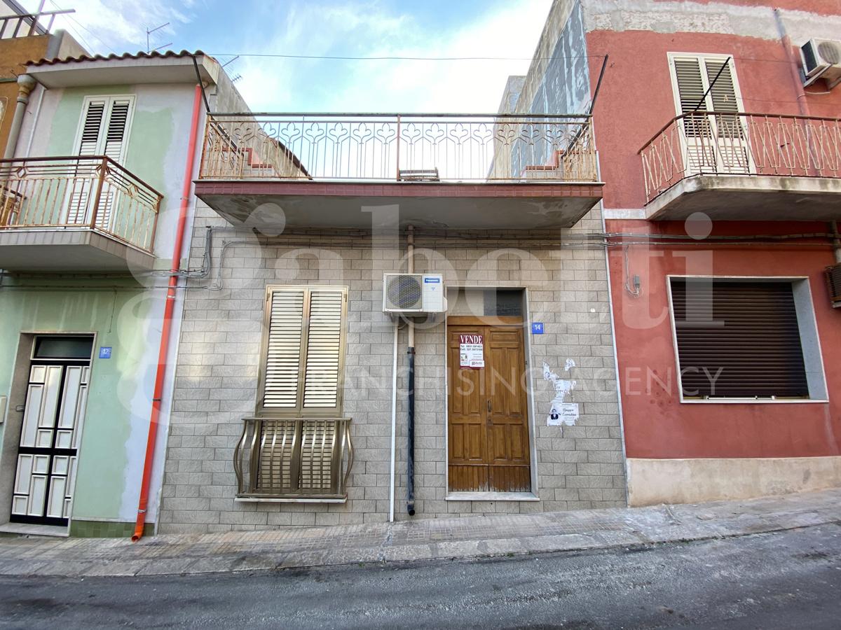 Casa indipendente in vendita a Pachino