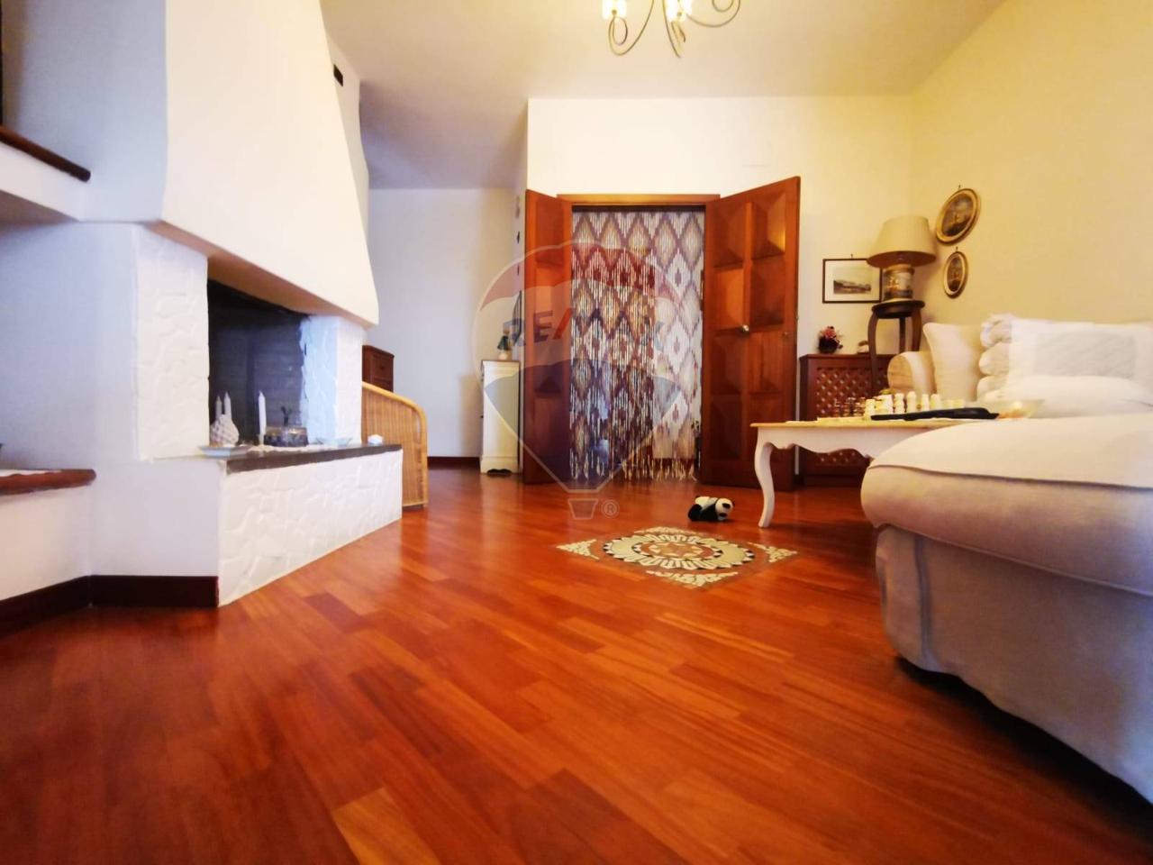 Appartamento in vendita a Pomigliano D'Arco