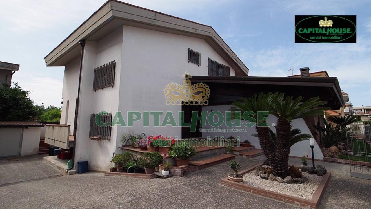 Villa in vendita a Saviano