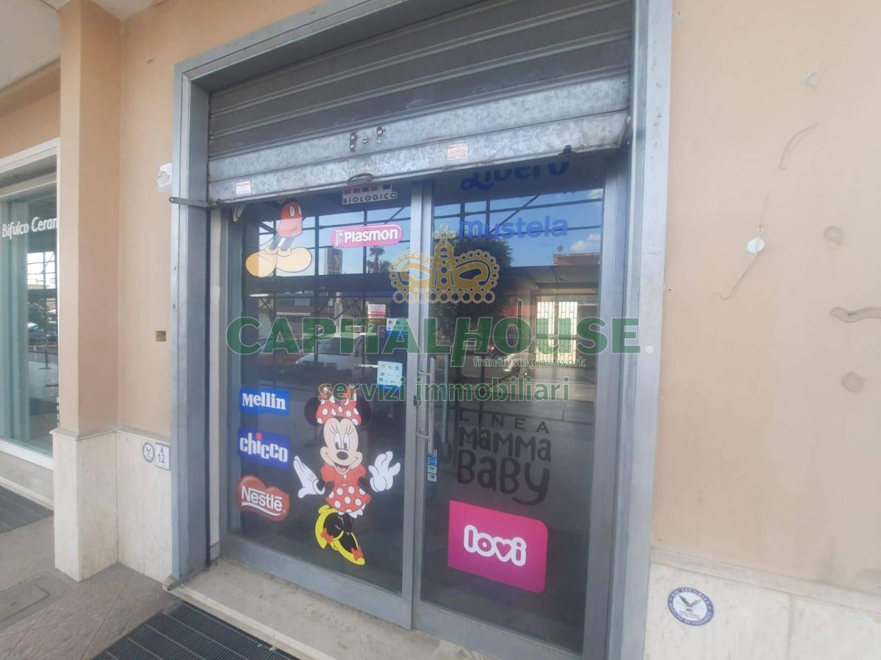 Negozio in affitto a Mariglianella