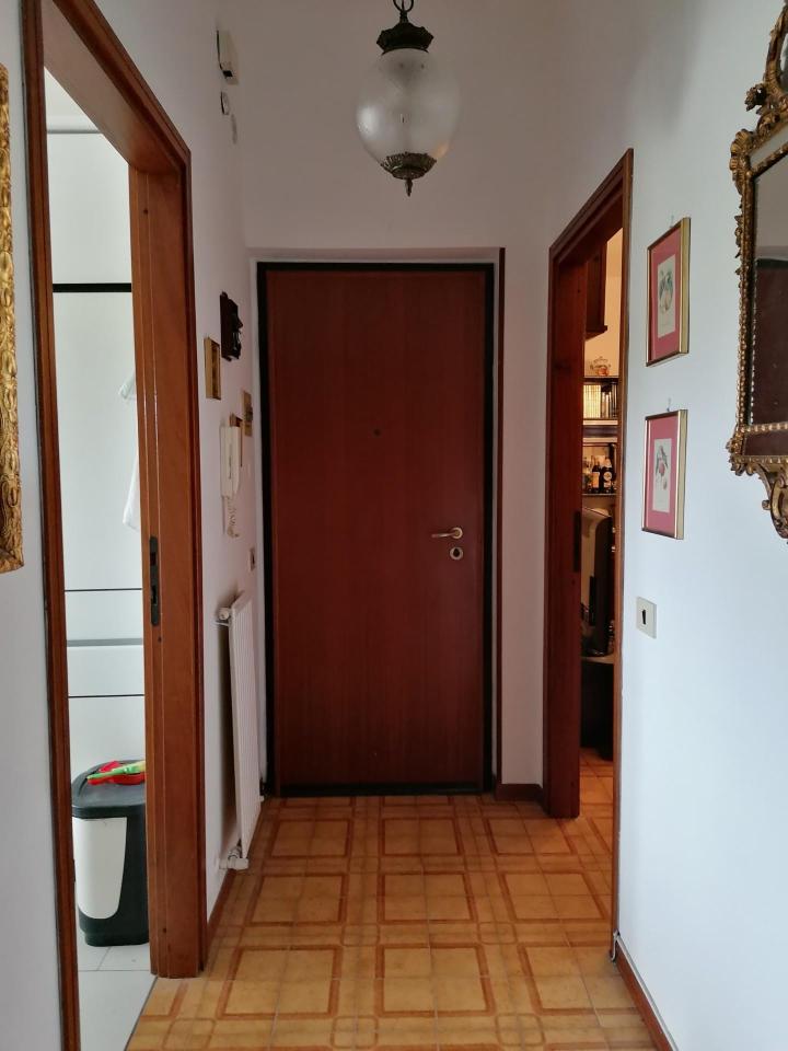 Appartamento in vendita a Carrara