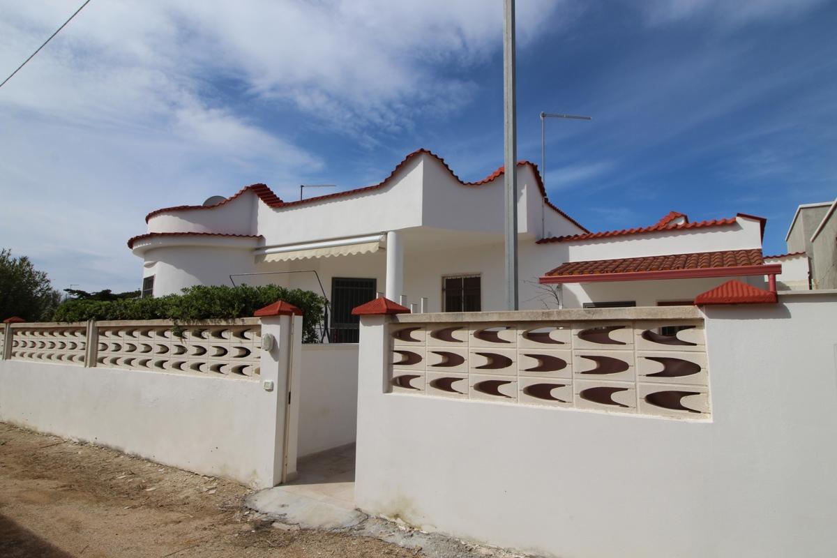 Villa in Litoranea Salentina Snc, Manduria