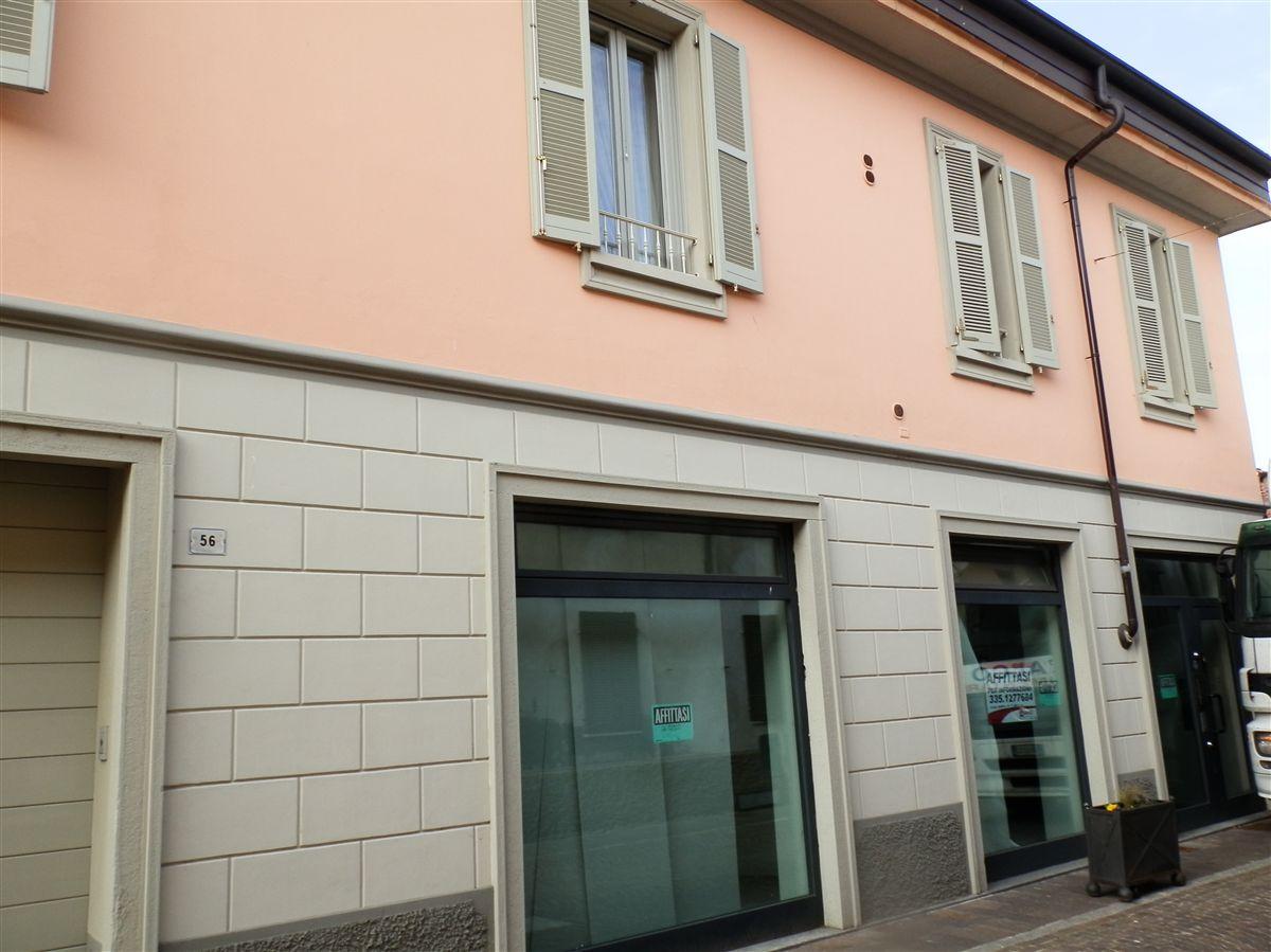 Negozio in affitto a San Martino In Strada