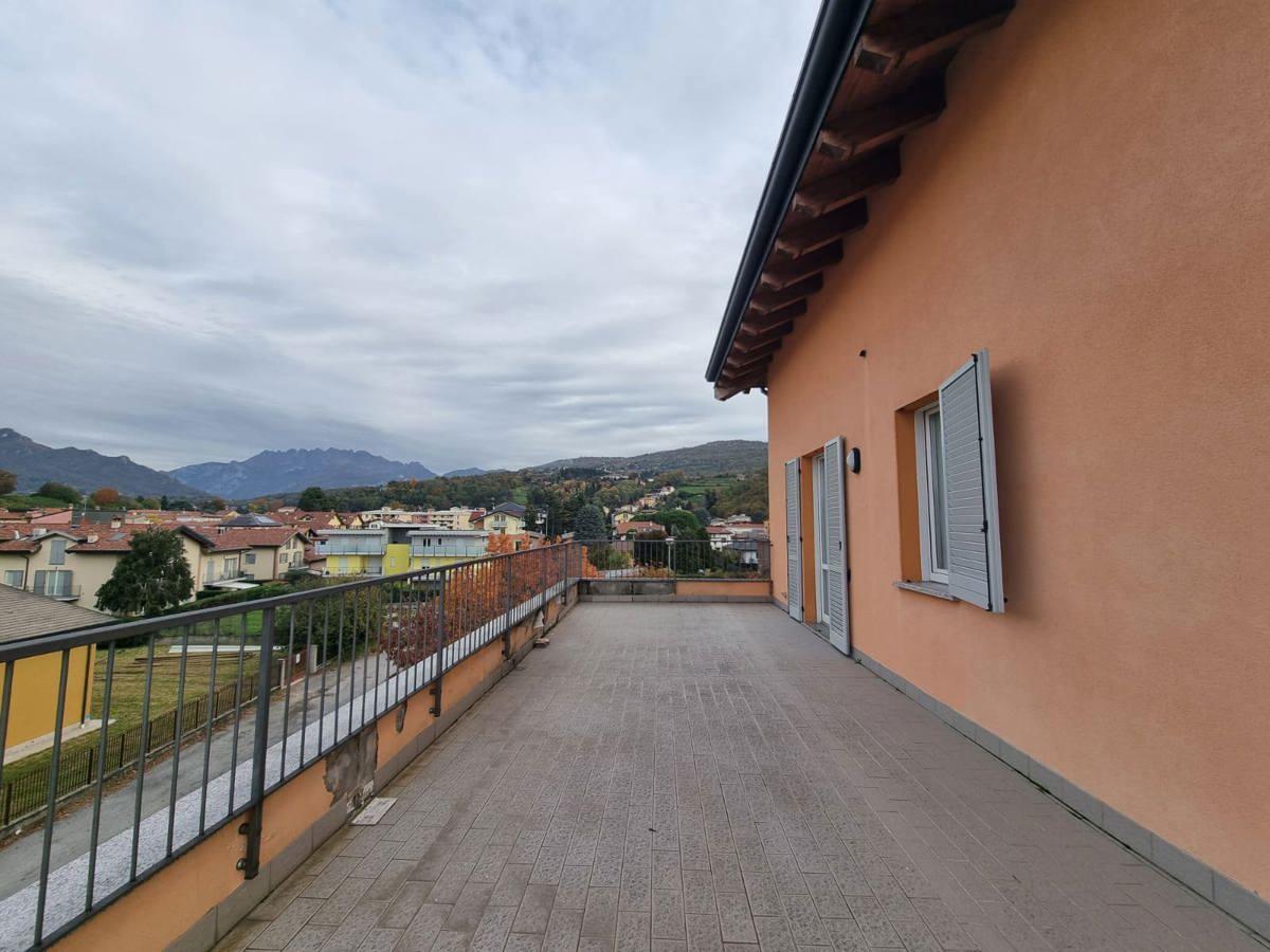 Appartamento in vendita a Oggiono