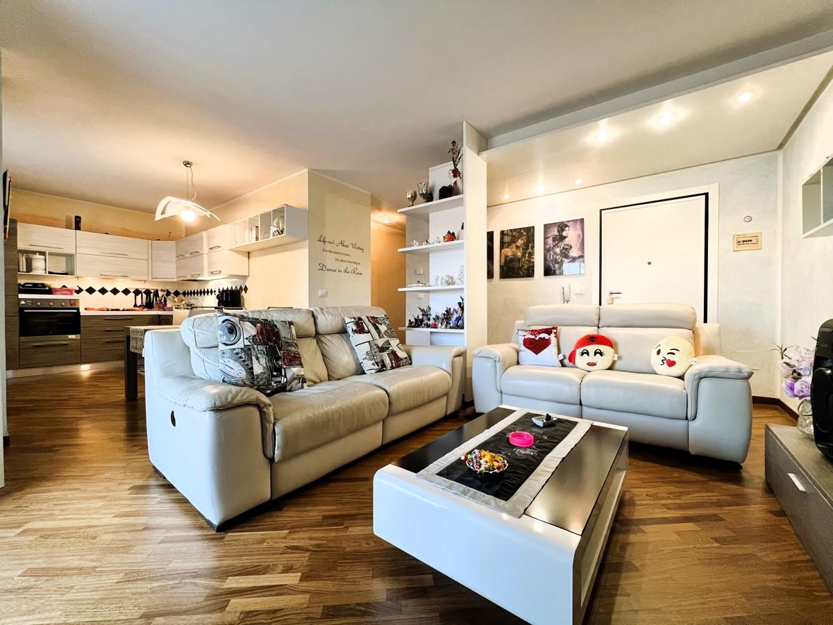 Appartamento in vendita a Cislago