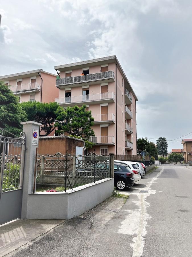 Appartamento in vendita a Turate
